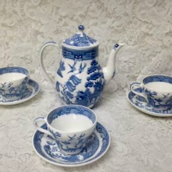Dining | Vintage Wedgwood Etruria England 8pc Blue Willow Tea Set ...